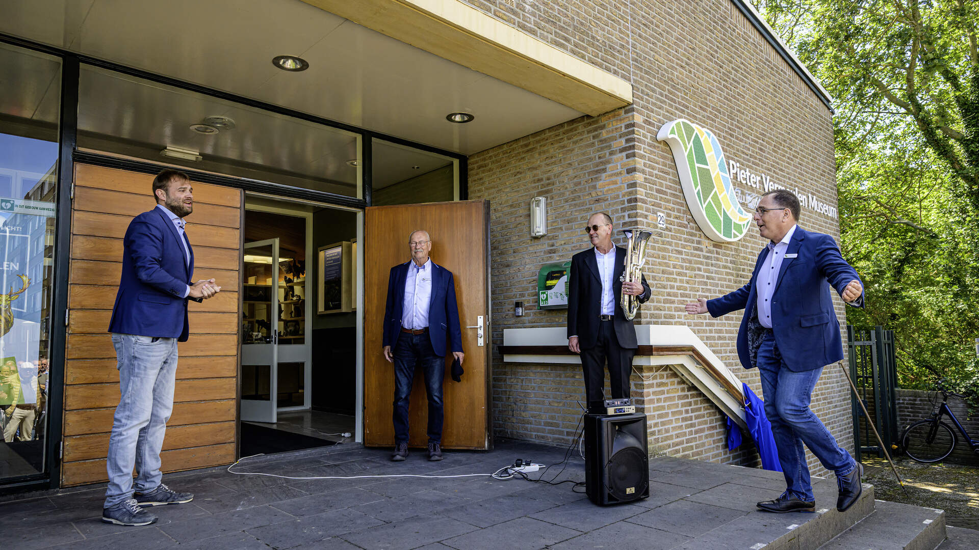 Speling van de natuur: geen officiële opening Pieter Vermeulen Museum ...